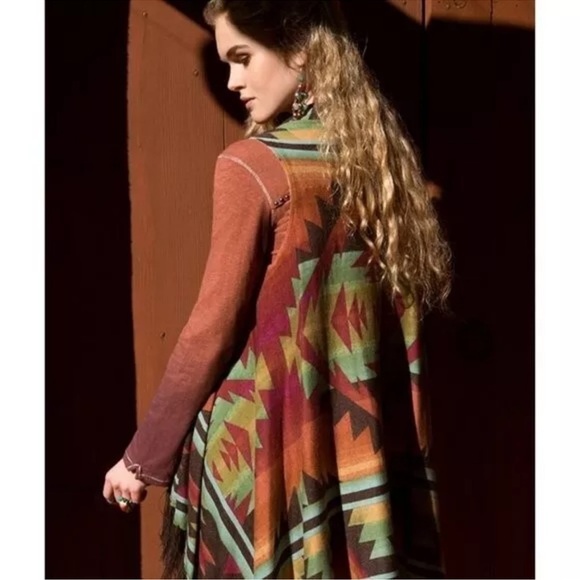 Double D Ranch | Tops | Double D Ranch Open Front Waterfall Hemline ...